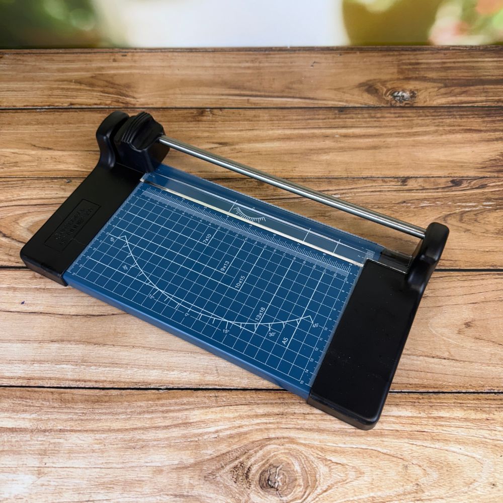 Cathedral Precision Paper Trimmer - Highlight Crafts